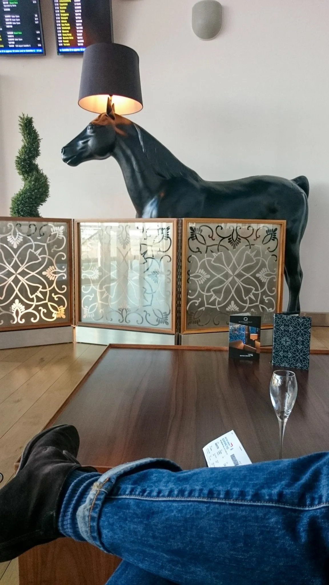 REVIEW: British Airways – Concorde Room First Class Lounge, LHR T5 ...