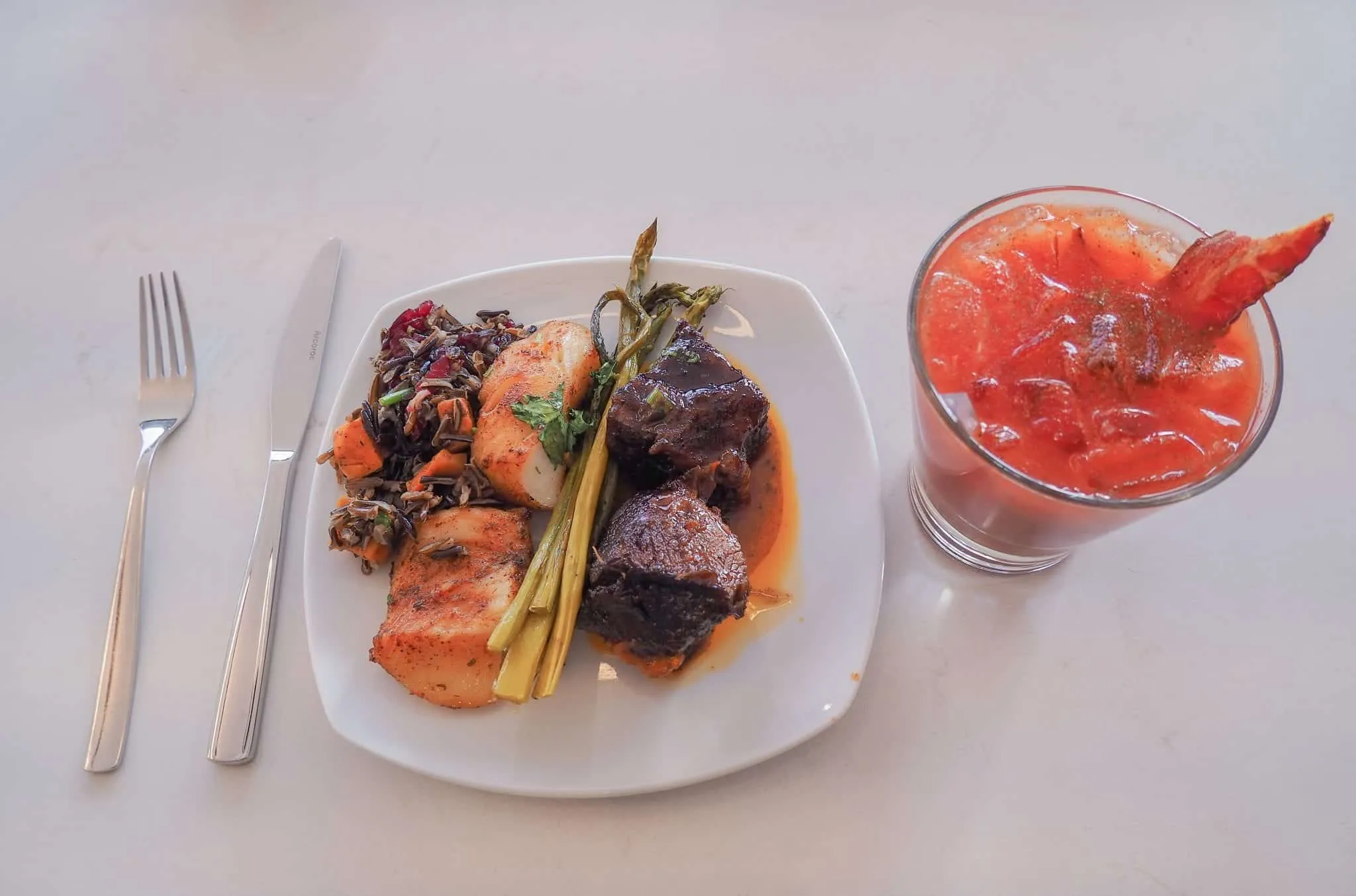 REVIEW: American Airlines Flagship Lounge, Chicago – ORD T3 – The ...