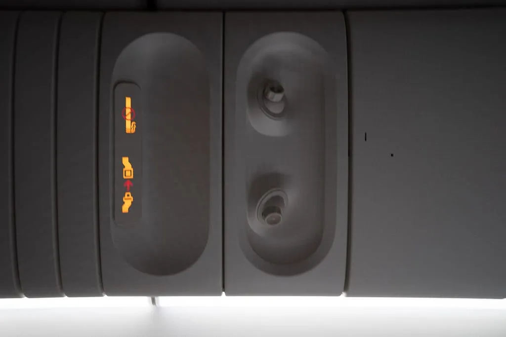 REVIEW: ANA – New First Class “The Suite” – Tokyo HND to London LHR ...