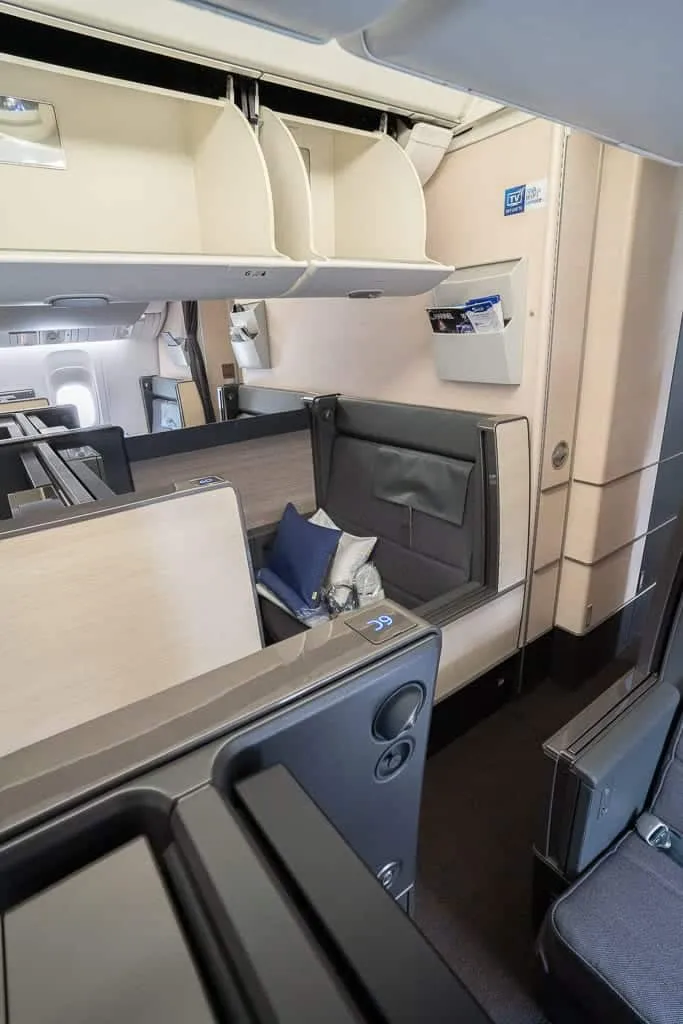 REVIEW: ANA – New First Class “The Suite” – Tokyo HND to London LHR ...