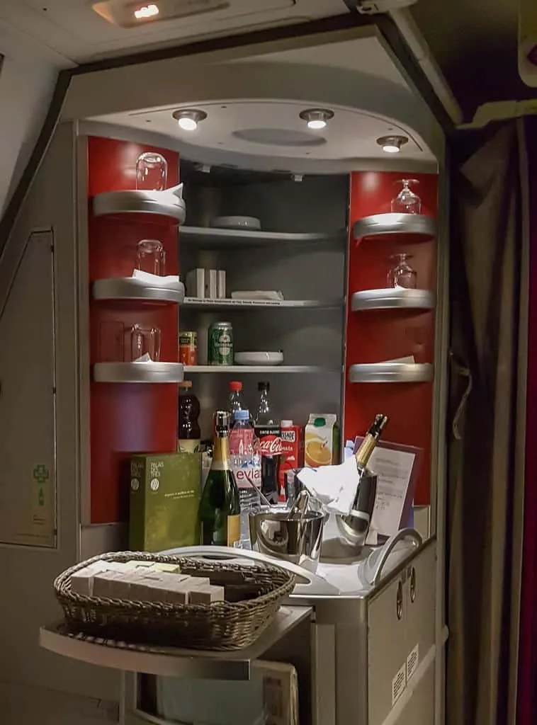 REVIEW: Air France – Business Class – B772 – Paris CDG to Guangzhou CAN ...