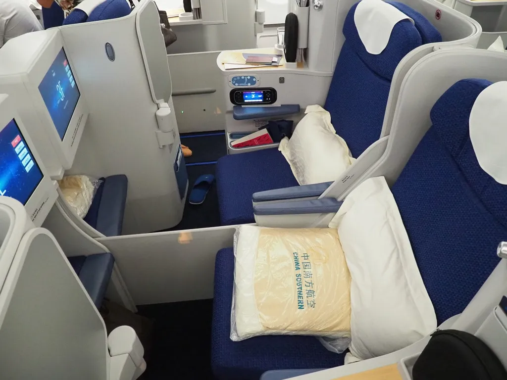 REVIEW: China Southern – Business Class – A330 – Guangzhou CAN to Paris ...