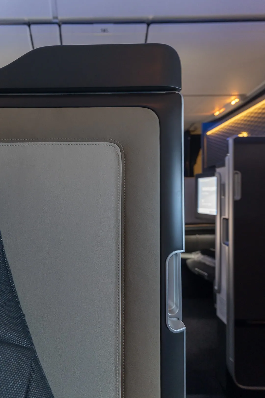 REVIEW: British Airways – First Class Suites – B777 – London (LHR) to ...