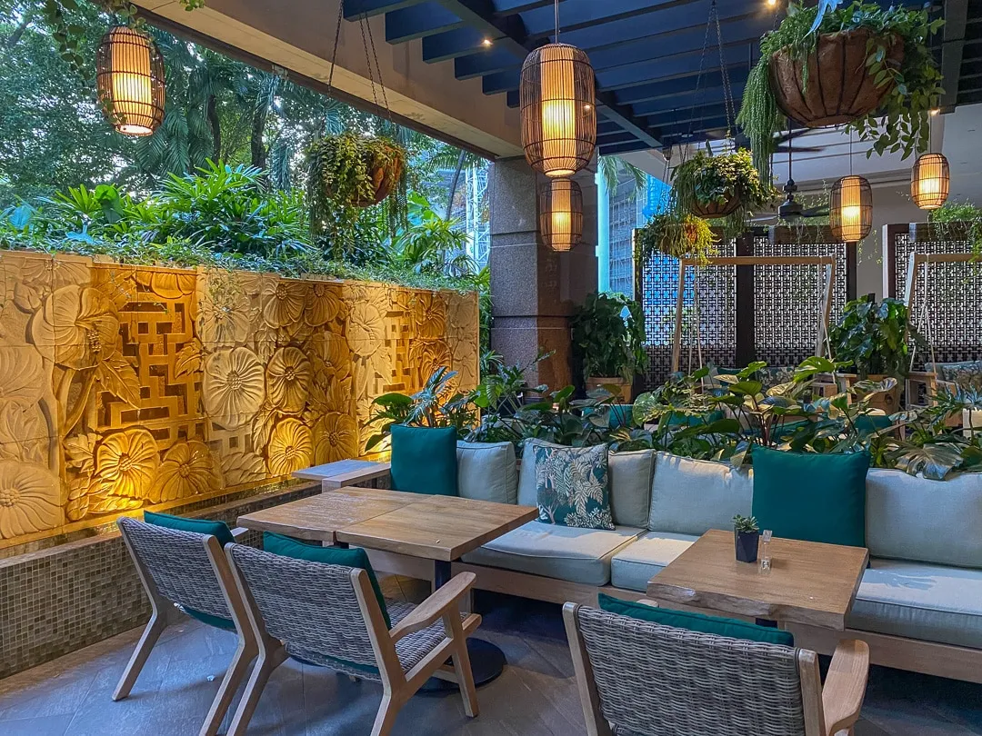 REVIEW: Four Seasons Singapore – The Luxury Traveller