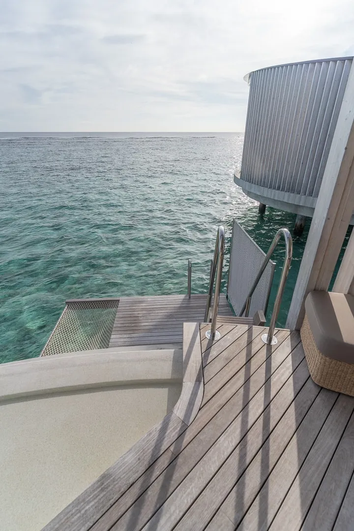 REVIEW: Ritz Carlton Maldives – The Luxury Traveller